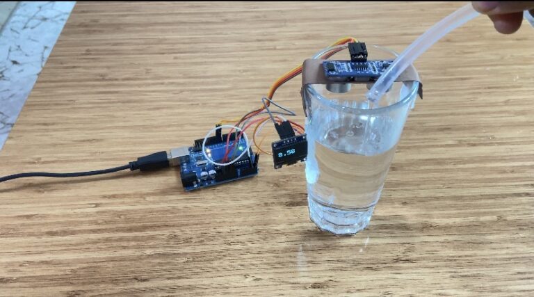Measuring Water Level Using an Ultrasonic Sensor and Arduino Uno ...
